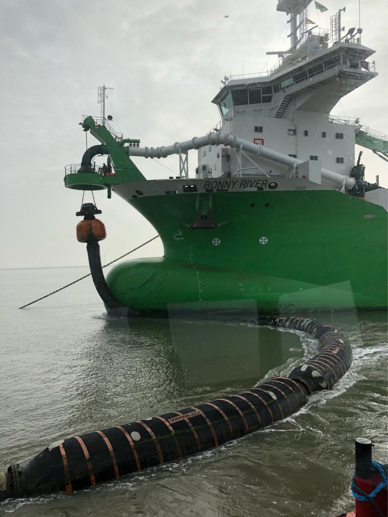 TSHD Coupling Systems rubber floater connection - HOHN GROUP:Oil and ...